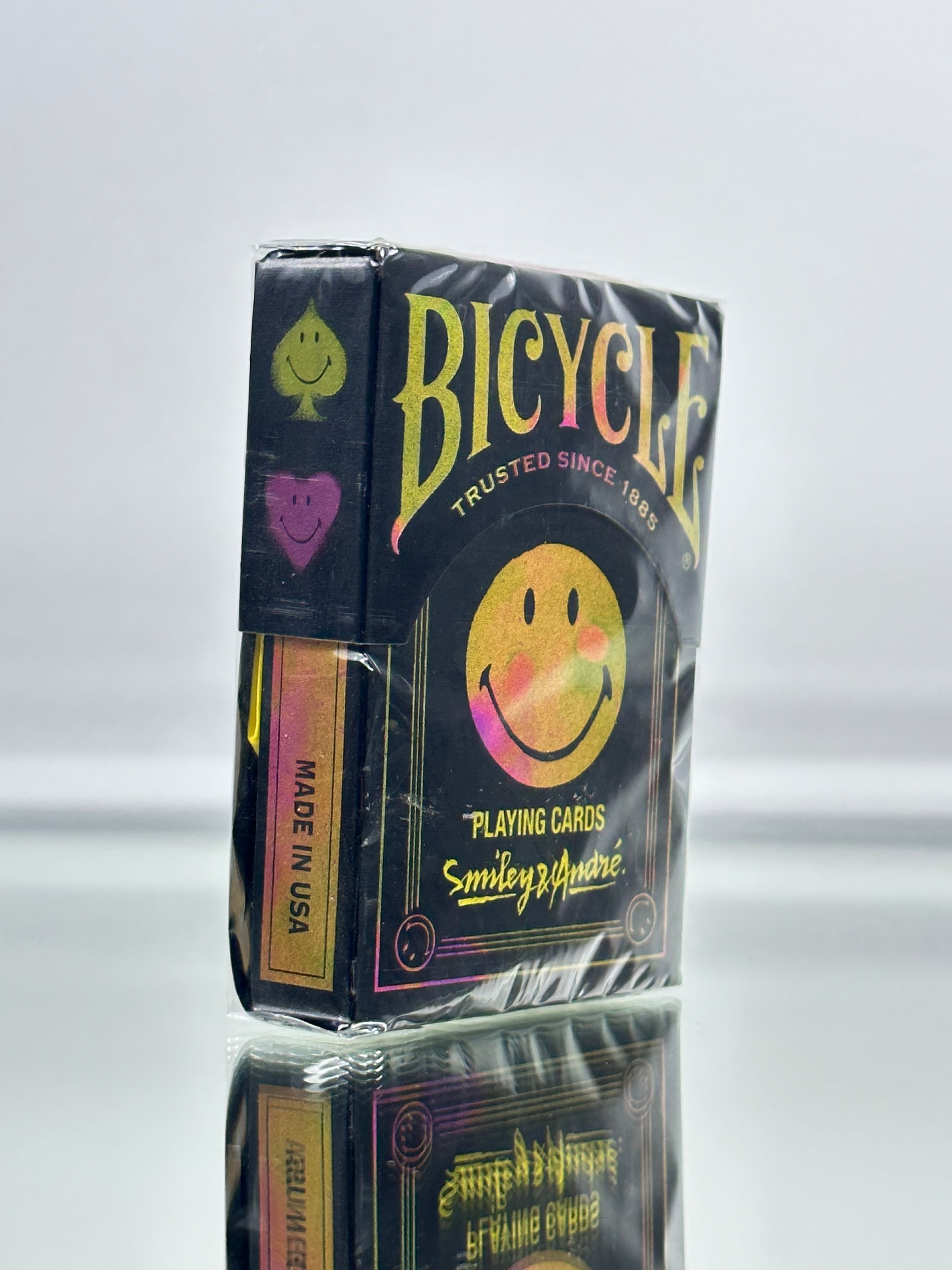 Bicycle Smiley Playing Cards – LimitedEditionMania